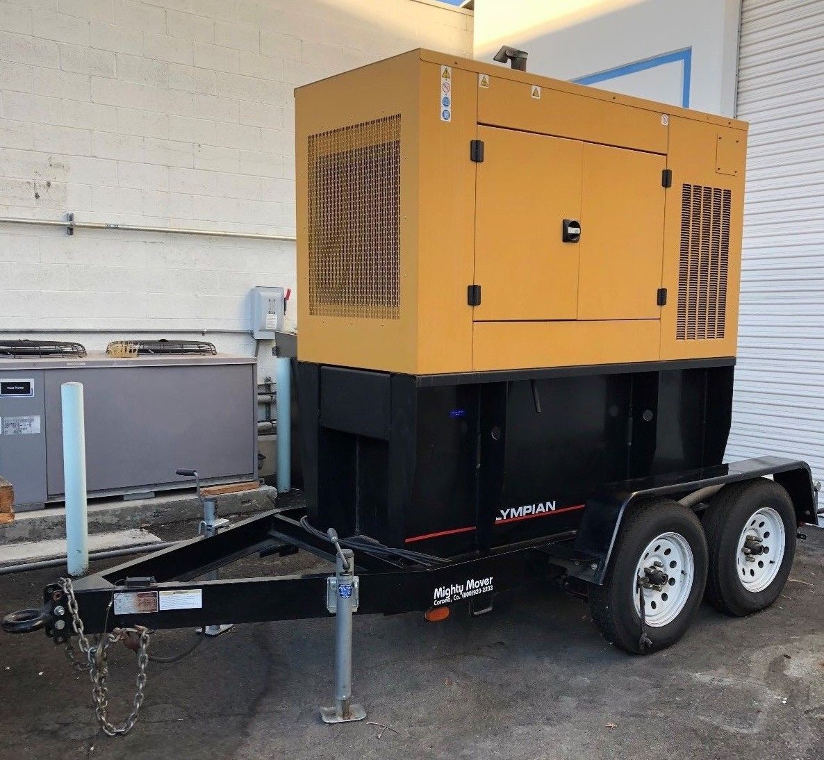 60Kw Caterpillar Olympian Mobile Diesel Generator - Machine Station